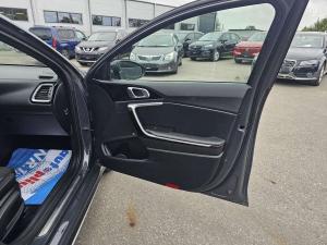 Grey Kia Ceed 2019 in Ukmerge, with an engine capacity of 1.60 L and mileage of 220 thousand km for 7650 €, photo 18 on AUTOMOTO.COM.LV