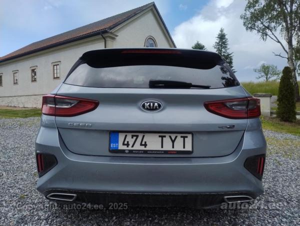 Grey Kia Ceed 2020 in Tallinn, with an engine capacity of 1.40 L and mileage of 66 thousand km for 13000 €, photo 3 on AUTOMOTO.COM.LV