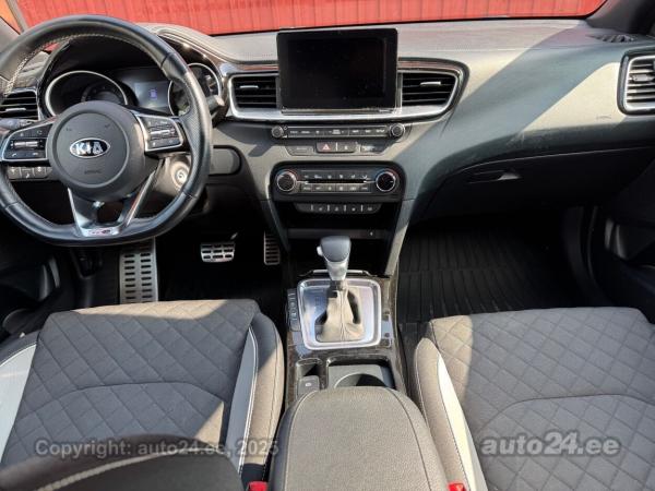 Grey Kia Ceed 2020 in Tallinn, with an engine capacity of 1.40 L and mileage of 66 thousand km for 13000 €, photo 8 on AUTOMOTO.COM.LV