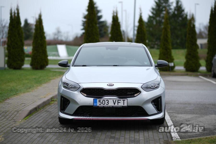 Grey Kia Ceed 2020 in Tallinn, with an engine capacity of 1.60 L and mileage of 115 thousand km for 16990 €, photo 1 on AUTOMOTO.COM.LV