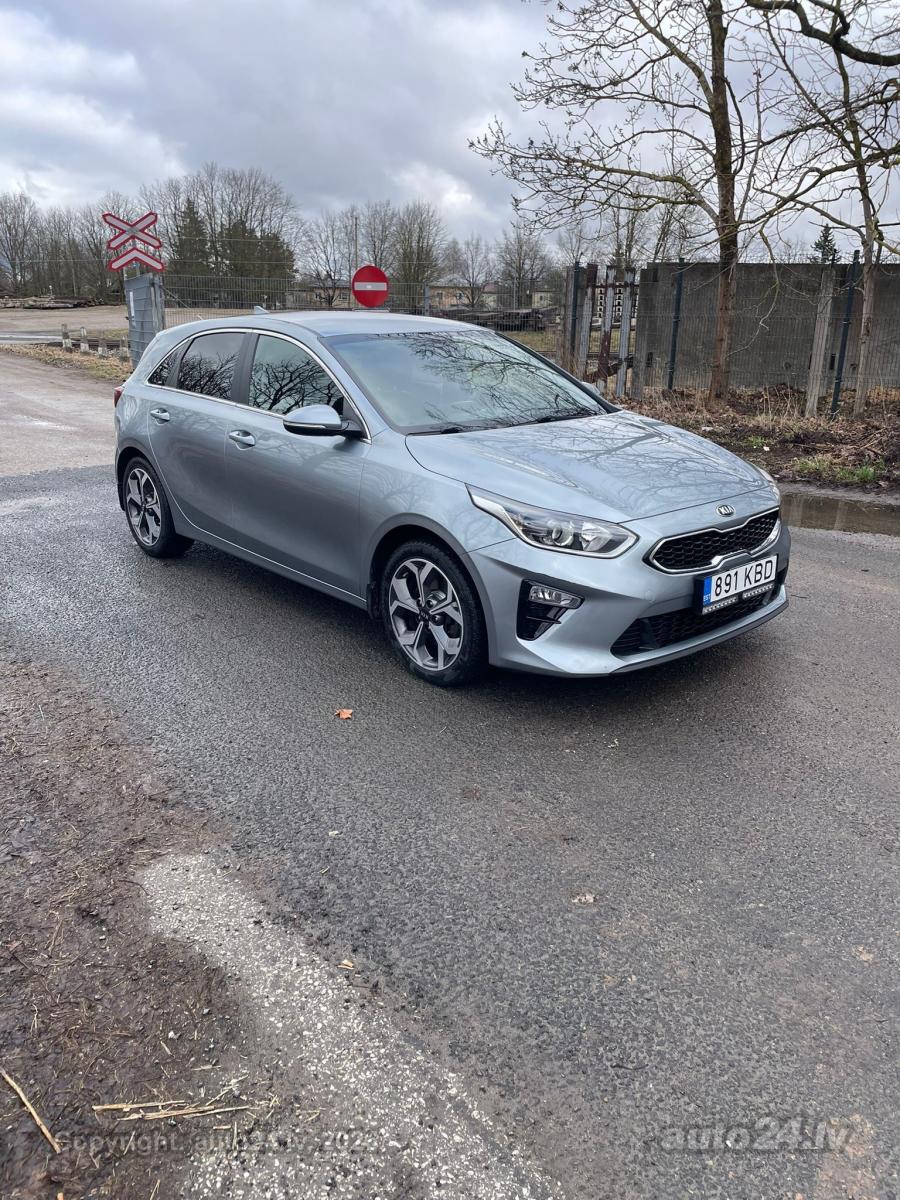 Grey Kia Ceed 2020 in Tallinn, with an engine capacity of 1.40 L and mileage of 66 thousand km for 15888 €, photo 1 on AUTOMOTO.COM.LV