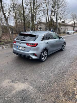 Grey Kia Ceed 2020 in Tallinn, with an engine capacity of 1.40 L and mileage of 66 thousand km for 15888 €, photo 3 on AUTOMOTO.COM.LV