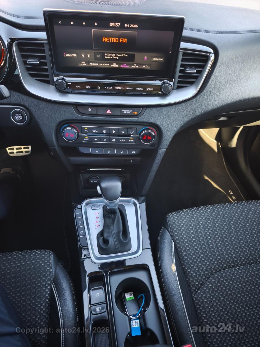 Pelēks Kia Ceed 2020 Tallina, ar dzinēja tilpumu 1.60 L un nobraukumu 135 tūkst. km par 14900 €, foto 12 vietnē AUTOMOTO.COM.LV