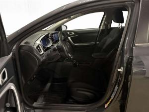 Grey Kia Ceed 2020 in Vilnius, with an engine capacity of 1.00 L and mileage of 76 thousand km for 9900 €, photo 9 on AUTOMOTO.COM.LV