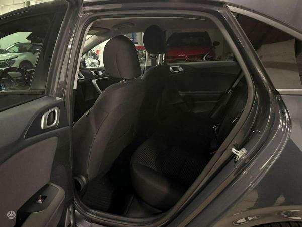 Pelēks Kia Ceed 2020 Viļņa, ar dzinēja tilpumu 1.00 L un nobraukumu 76 tūkst. km par 9900 €, foto 9 vietnē AUTOMOTO.COM.LV