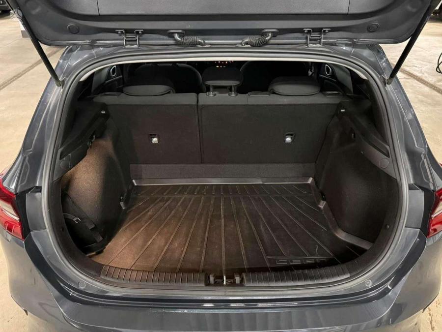 Grey Kia Ceed 2020 in Vilnius, with an engine capacity of 1.00 L and mileage of 76 thousand km for 9900 €, photo 11 on AUTOMOTO.COM.LV