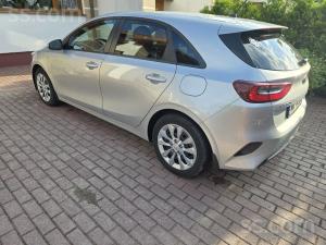 Pelēks Kia Ceed 2020 Rīga, ar dzinēja tilpumu 1.60 L un nobraukumu 75 tūkst. km par 10300 €, foto 4 vietnē AUTOMOTO.COM.LV