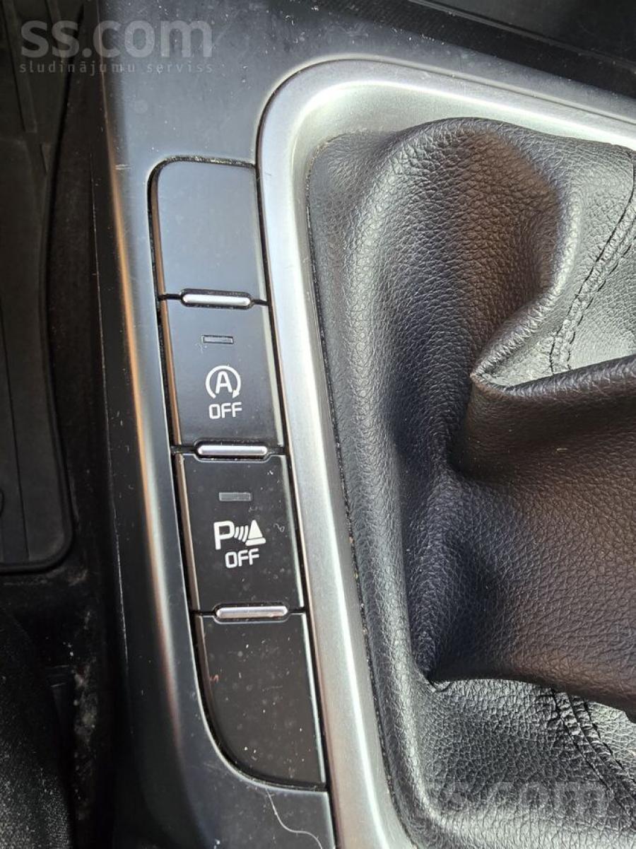 Pelēks Kia Ceed 2020 Rīga, ar dzinēja tilpumu 1.60 L un nobraukumu 75 tūkst. km par 10300 €, foto 13 vietnē AUTOMOTO.COM.LV