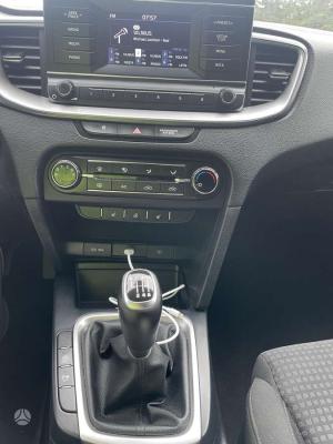 Pelēks Kia Ceed 2020 Viļņa, ar dzinēja tilpumu 1.00 L un nobraukumu 71 tūkst. km par 11250 €, foto 12 vietnē AUTOMOTO.COM.LV