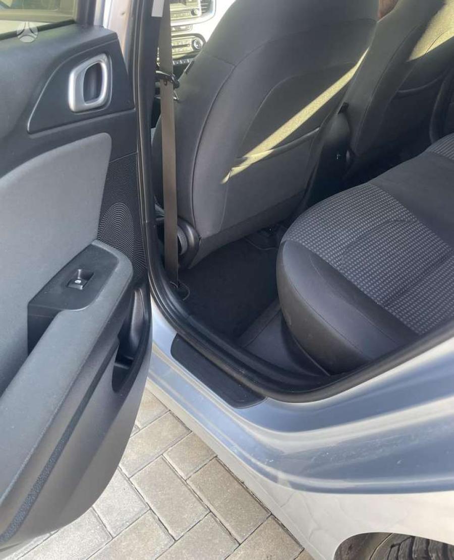 Pelēks Kia Ceed 2020 Viļņa, ar dzinēja tilpumu 1.00 L un nobraukumu 71 tūkst. km par 11250 €, foto 15 vietnē AUTOMOTO.COM.LV