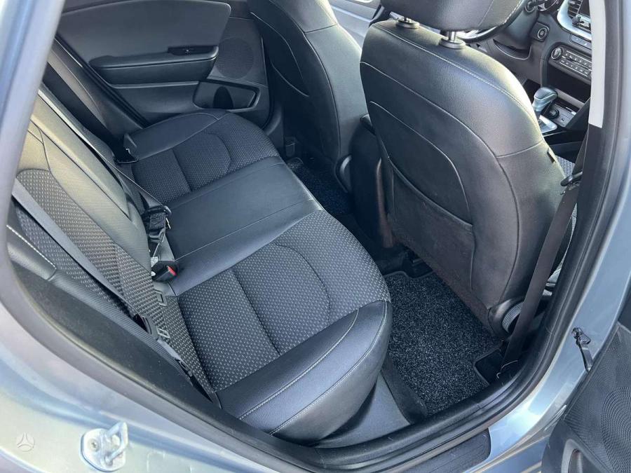 Grey Kia Ceed 2020 in Birstonas, with an engine capacity of 1.35 L and mileage of 220 thousand km for 11350 €, photo 14 on AUTOMOTO.COM.LV
