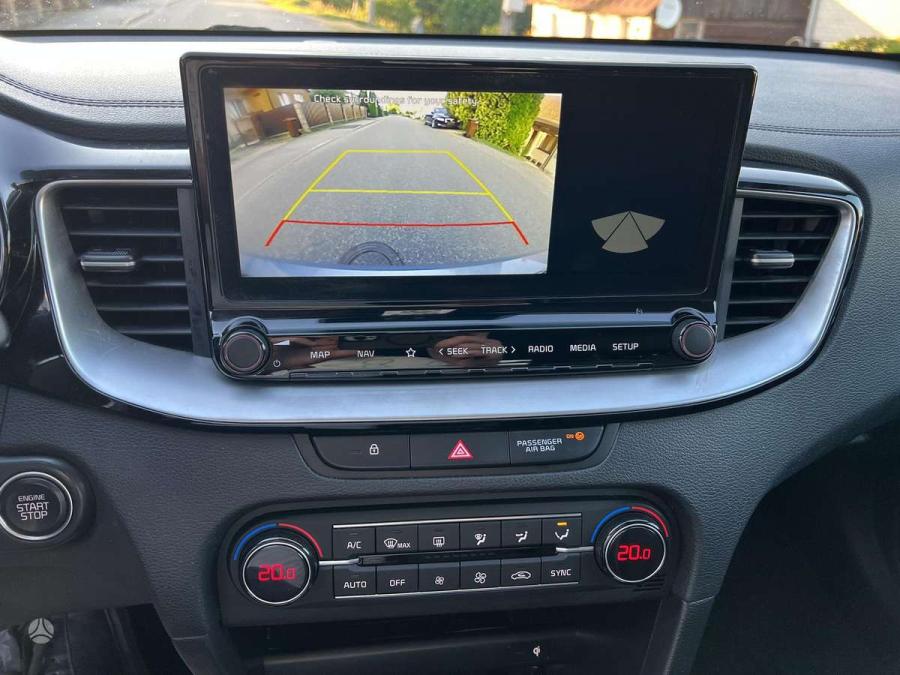 Grey Kia Ceed 2020 in Birstonas, with an engine capacity of 1.35 L and mileage of 220 thousand km for 11350 €, photo 18 on AUTOMOTO.COM.LV
