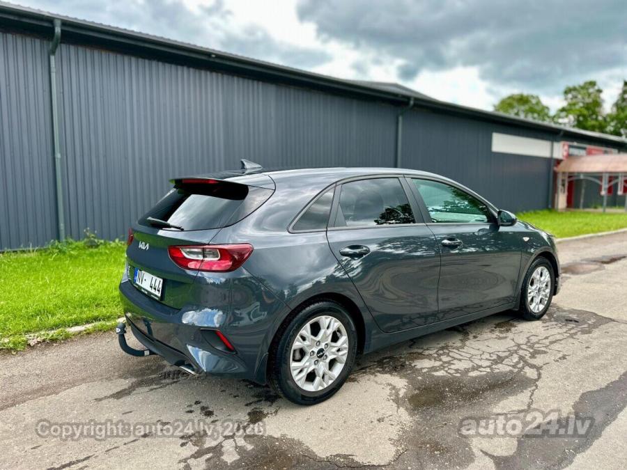 Pelēks Kia Ceed 2021 Rīga, ar dzinēja tilpumu 1.50 L un nobraukumu 100 tūkst. km par 15000 €, foto 4 vietnē AUTOMOTO.COM.LV