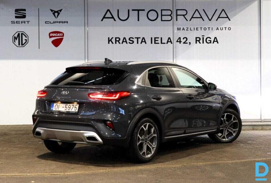 Pelēks Kia Ceed 2021 Rīga, ar dzinēja tilpumu 1.50 L un nobraukumu 47 tūkst. km par 17490 €, foto 2 vietnē AUTOMOTO.COM.LV