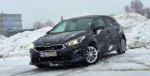 Grey Kia Ceed 2021 in Vilnius, with an engine capacity of 1.00 L and mileage of 118 thousand km for 9700 €, photo 2 on AUTOMOTO.COM.LV