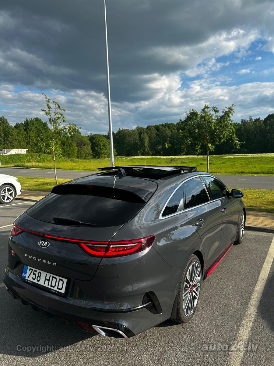 Grey Kia Ceed 2021 in Tallinn, with an engine capacity of 1.60 L and mileage of 130 thousand km for 19000 €, photo 4 on AUTOMOTO.COM.LV