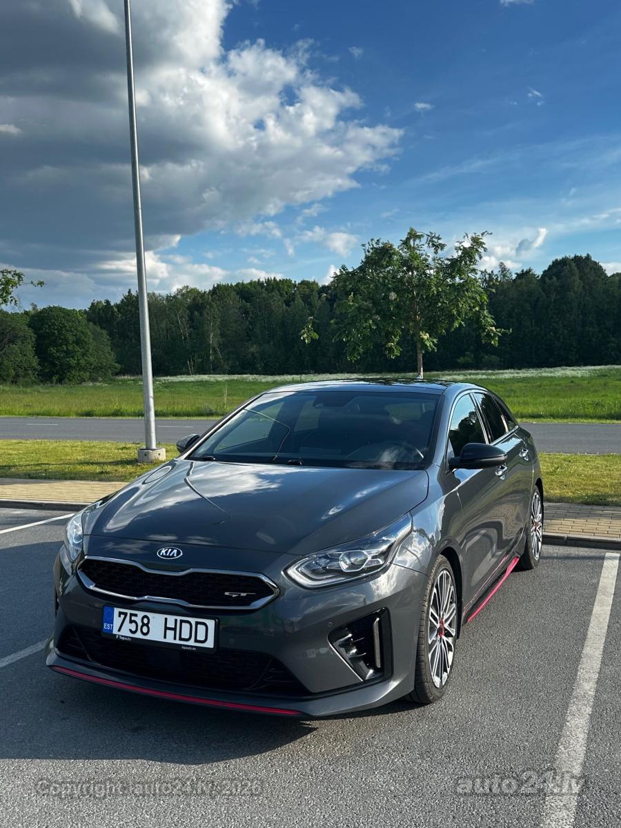 Grey Kia Ceed 2021 in Tallinn, with an engine capacity of 1.60 L and mileage of 130 thousand km for 19000 €, photo 13 on AUTOMOTO.COM.LV