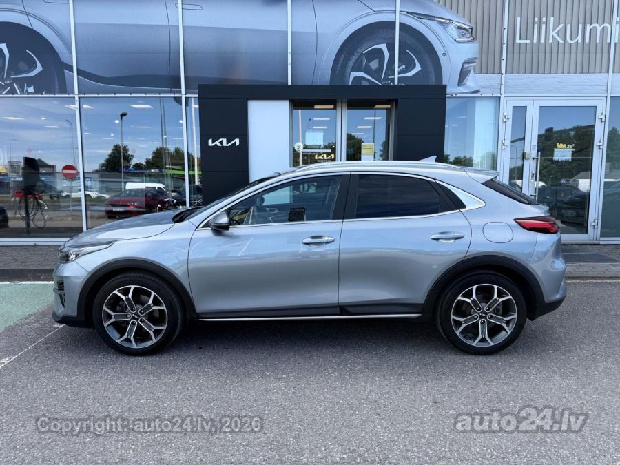 Grey Kia Ceed 2021 in Tallinn, with an engine capacity of 1.50 L and mileage of 84 thousand km for 19900 €, photo 3 on AUTOMOTO.COM.LV