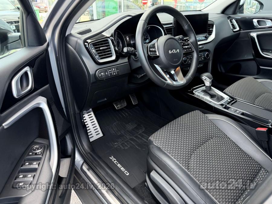Grey Kia Ceed 2021 in Tallinn, with an engine capacity of 1.50 L and mileage of 84 thousand km for 19900 €, photo 8 on AUTOMOTO.COM.LV