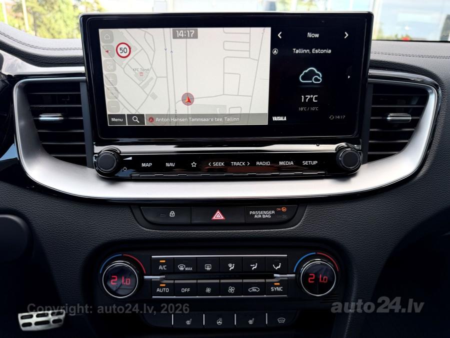 Grey Kia Ceed 2021 in Tallinn, with an engine capacity of 1.50 L and mileage of 84 thousand km for 19900 €, photo 9 on AUTOMOTO.COM.LV