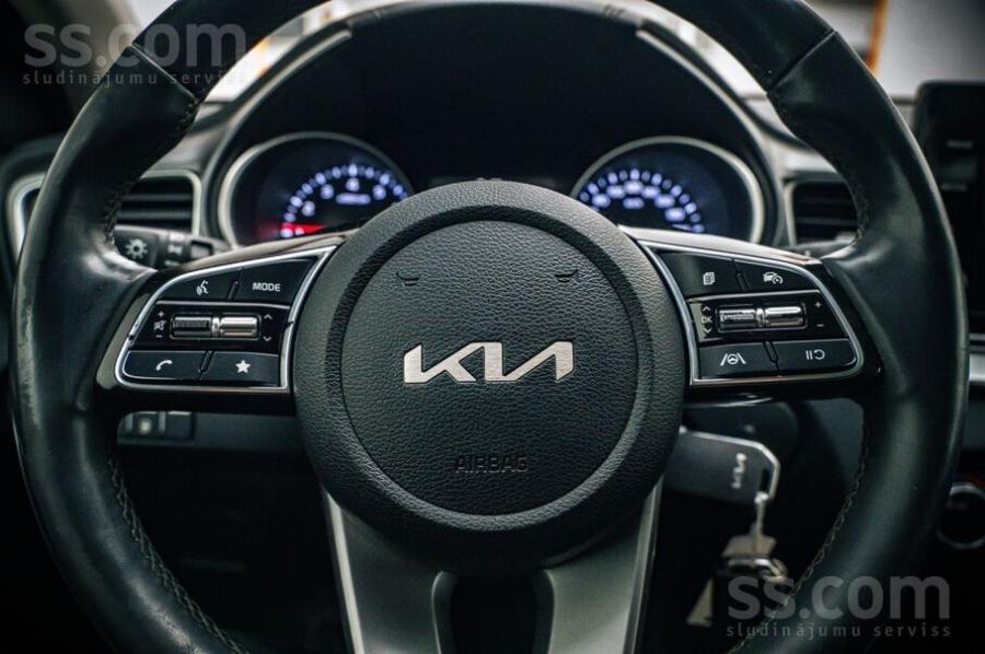 Grey Kia Ceed 2021 in Riga, with an engine capacity of 1.00 L and mileage of 0 thousand km for 4990 €, photo 9 on AUTOMOTO.COM.LV