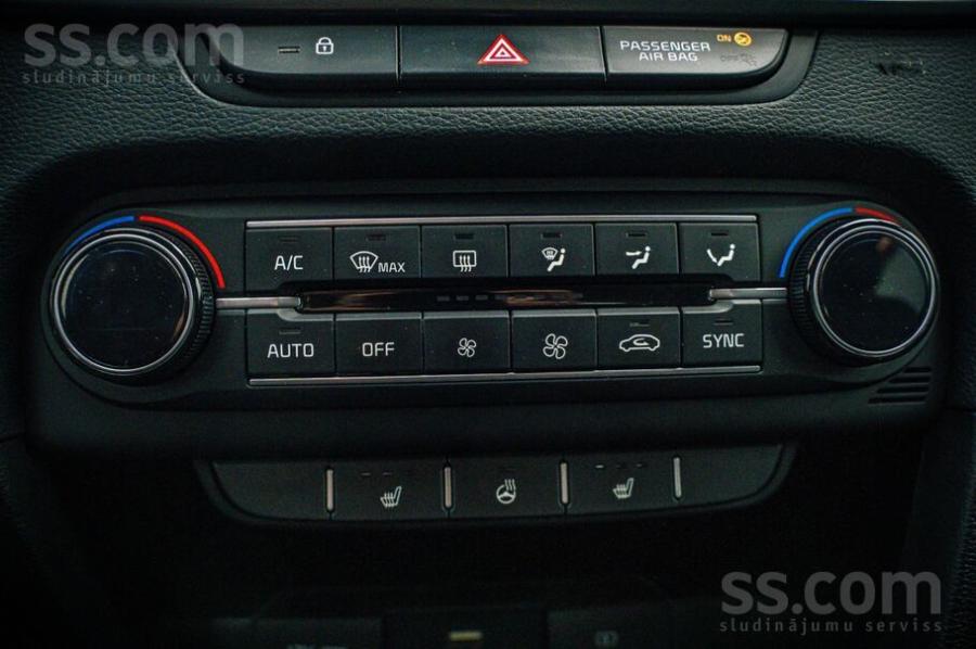 Grey Kia Ceed 2021 in Riga, with an engine capacity of 1.00 L and mileage of 0 thousand km for 4990 €, photo 12 on AUTOMOTO.COM.LV