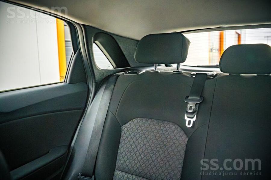 Grey Kia Ceed 2021 in Riga, with an engine capacity of 1.00 L and mileage of 0 thousand km for 4990 €, photo 19 on AUTOMOTO.COM.LV