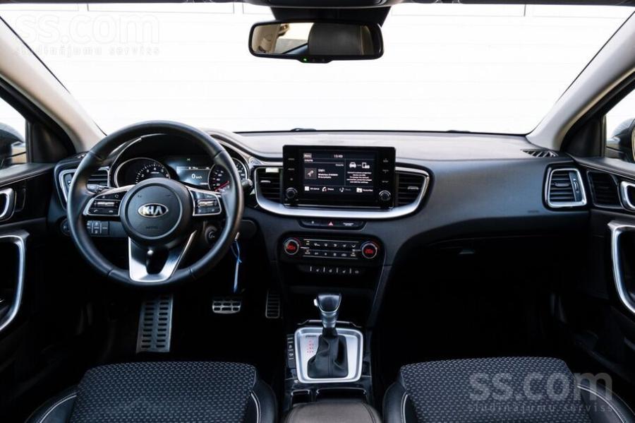 Pelēks Kia Ceed 2021 Rīga, ar dzinēja tilpumu 1.50 L un nobraukumu 150 tūkst. km par 15950 €, foto 10 vietnē AUTOMOTO.COM.LV