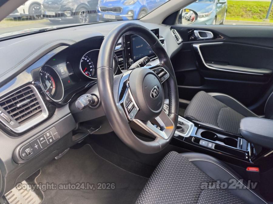Серый Киа Сид 2021 в Таллин, объемом двигателя 1.50 л и пробегом 48 тыс. км за 18900 €, фото 7 на AUTOMOTO.COM.LV