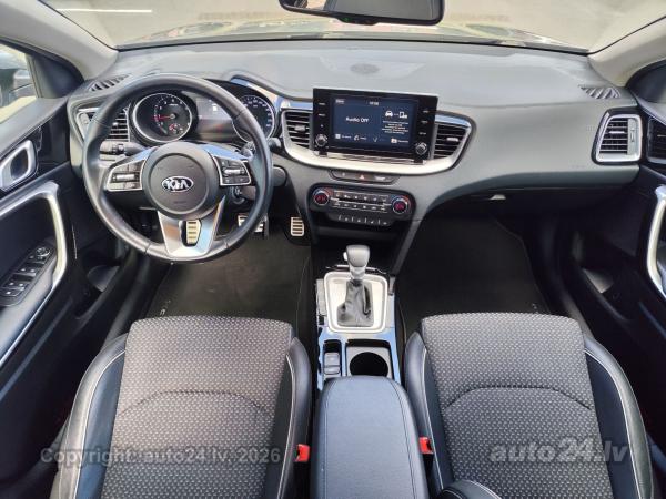Pelēks Kia Ceed 2021 Tallina, ar dzinēja tilpumu 1.50 L un nobraukumu 48 tūkst. km par 18900 €, foto 9 vietnē AUTOMOTO.COM.LV