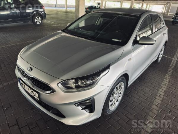 Pelēks Kia Ceed 2021 Rīga, ar dzinēja tilpumu 1.60 L un nobraukumu 151 tūkst. km par 11200 €, foto 1 vietnē AUTOMOTO.COM.LV
