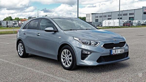 Grey Kia Ceed 2021 in Vilnius, with an engine capacity of 1.35 L and mileage of 165 thousand km for 11990 €, photo 3 on AUTOMOTO.COM.LV