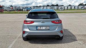 Grey Kia Ceed 2021 in Vilnius, with an engine capacity of 1.35 L and mileage of 165 thousand km for 11990 €, photo 9 on AUTOMOTO.COM.LV