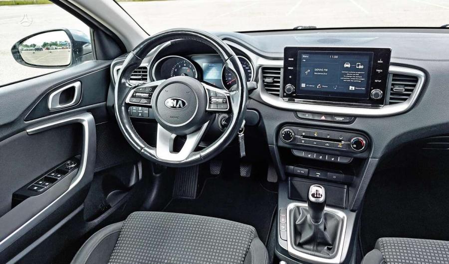 Grey Kia Ceed 2021 in Vilnius, with an engine capacity of 1.35 L and mileage of 165 thousand km for 11990 €, photo 19 on AUTOMOTO.COM.LV