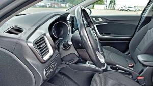 Grey Kia Ceed 2021 in Vilnius, with an engine capacity of 1.35 L and mileage of 165 thousand km for 11990 €, photo 25 on AUTOMOTO.COM.LV