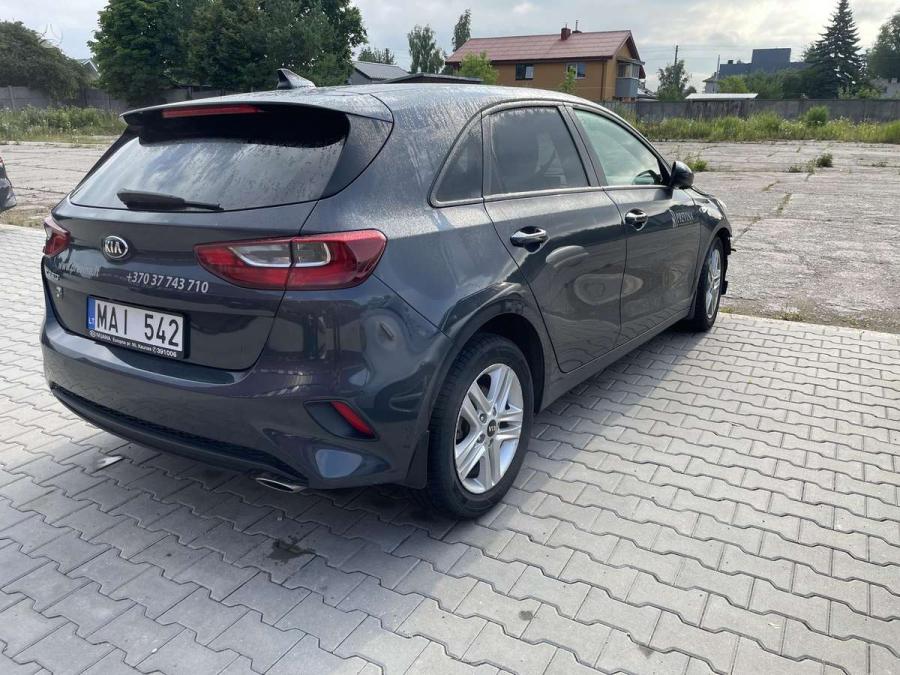 Pelēks Kia Ceed 2021 Kauņa, ar dzinēja tilpumu 1.00 L un nobraukumu 67 tūkst. km par 4235 €, foto 4 vietnē AUTOMOTO.COM.LV