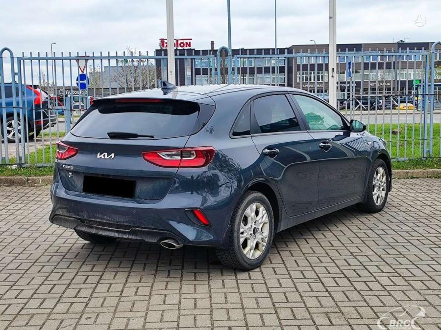 Pelēks Kia Ceed 2021 Klaipėda, ar dzinēja tilpumu 1.00 L un nobraukumu 272 tūkst. km par 7600 €, foto 4 vietnē AUTOMOTO.COM.LV