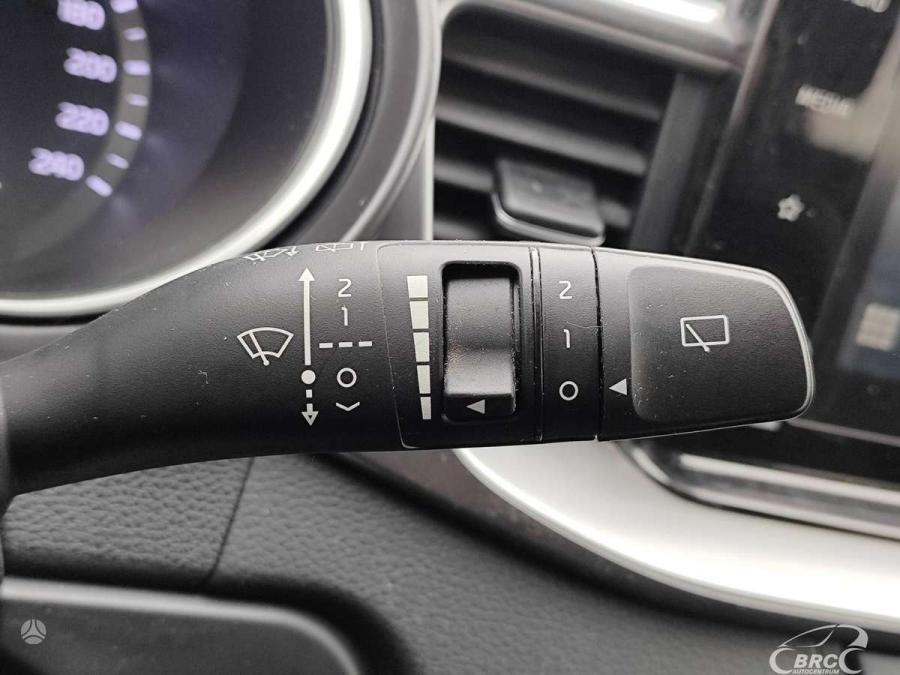 Pelēks Kia Ceed 2021 Klaipėda, ar dzinēja tilpumu 1.00 L un nobraukumu 272 tūkst. km par 7600 €, foto 28 vietnē AUTOMOTO.COM.LV