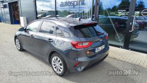 Grey Kia Ceed 2021 in Tallinn, with an engine capacity of 1.00 L and mileage of 106 thousand km for 10990 €, photo 4 on AUTOMOTO.COM.LV