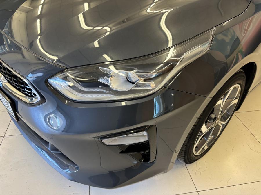 Pelēks Kia Ceed 2021 Rīga, ar dzinēja tilpumu 1.50 L un nobraukumu 81 tūkst. km par 1350000 €, foto 6 vietnē AUTOMOTO.COM.LV