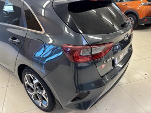 Pelēks Kia Ceed 2021 Rīga, ar dzinēja tilpumu 1.50 L un nobraukumu 81 tūkst. km par 1350000 €, foto 7 vietnē AUTOMOTO.COM.LV