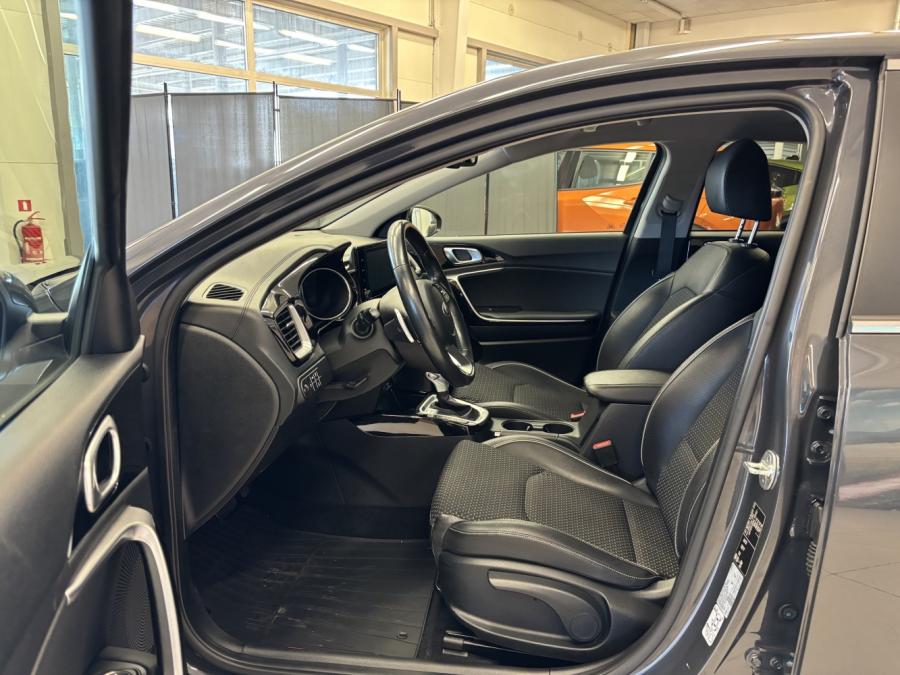 Pelēks Kia Ceed 2021 Rīga, ar dzinēja tilpumu 1.50 L un nobraukumu 81 tūkst. km par 1350000 €, foto 8 vietnē AUTOMOTO.COM.LV