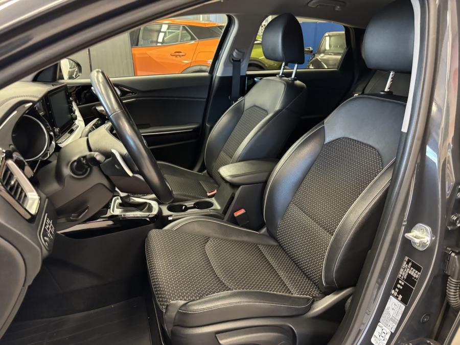 Pelēks Kia Ceed 2021 Rīga, ar dzinēja tilpumu 1.50 L un nobraukumu 81 tūkst. km par 1350000 €, foto 9 vietnē AUTOMOTO.COM.LV