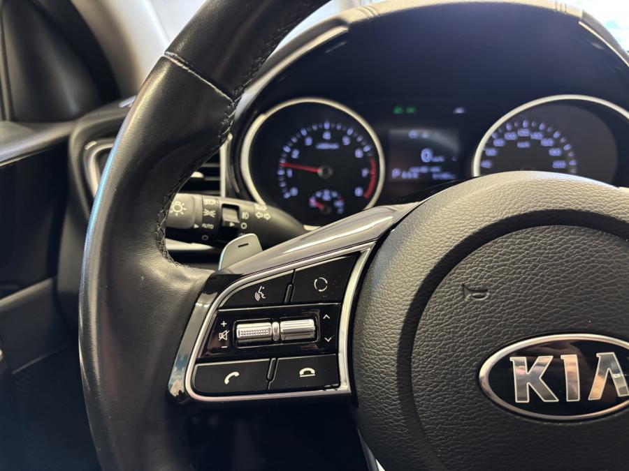 Pelēks Kia Ceed 2021 Rīga, ar dzinēja tilpumu 1.50 L un nobraukumu 81 tūkst. km par 1350000 €, foto 13 vietnē AUTOMOTO.COM.LV