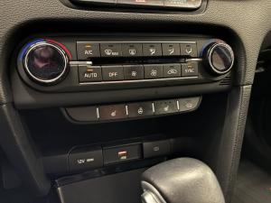 Pelēks Kia Ceed 2021 Rīga, ar dzinēja tilpumu 1.50 L un nobraukumu 81 tūkst. km par 1350000 €, foto 20 vietnē AUTOMOTO.COM.LV