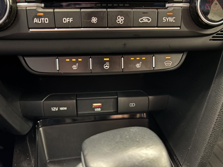 Pelēks Kia Ceed 2021 Rīga, ar dzinēja tilpumu 1.50 L un nobraukumu 81 tūkst. km par 1350000 €, foto 22 vietnē AUTOMOTO.COM.LV