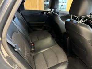 Pelēks Kia Ceed 2021 Rīga, ar dzinēja tilpumu 1.50 L un nobraukumu 81 tūkst. km par 1350000 €, foto 26 vietnē AUTOMOTO.COM.LV
