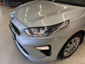 Grey Kia Ceed 2021 in Riga, with an engine capacity of 1.60 L and mileage of 132 thousand km for 9900 €, photo 7 on AUTOMOTO.COM.LV