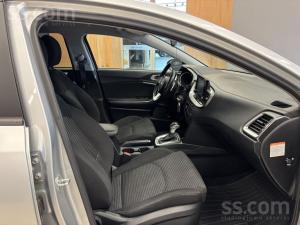 Grey Kia Ceed 2021 in Riga, with an engine capacity of 1.60 L and mileage of 132 thousand km for 9900 €, photo 14 on AUTOMOTO.COM.LV