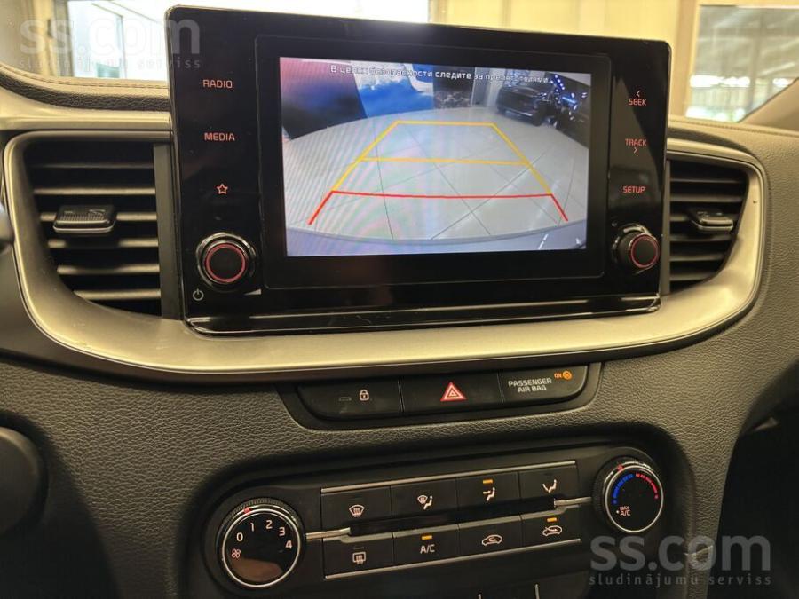 Grey Kia Ceed 2021 in Riga, with an engine capacity of 1.60 L and mileage of 132 thousand km for 9900 €, photo 21 on AUTOMOTO.COM.LV